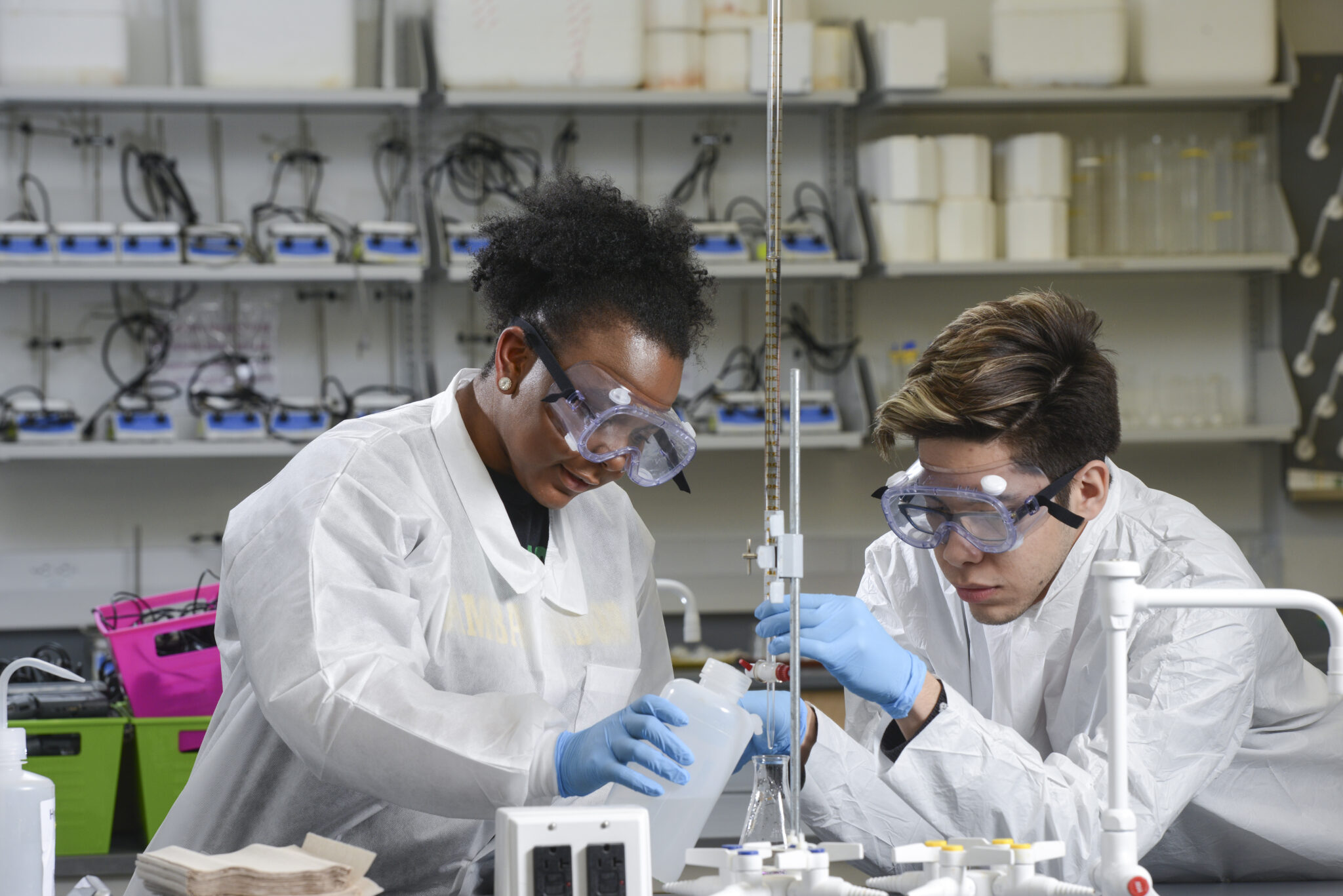 Natural Sciences, Lab and Non-Lab – Mason Core